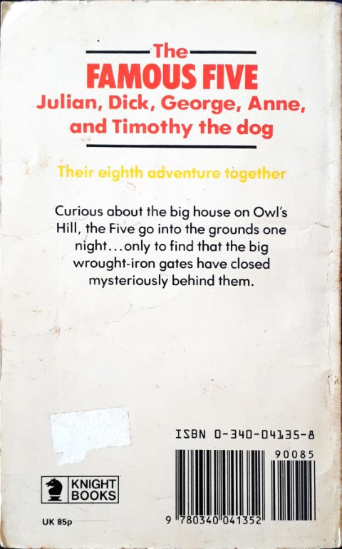 The Famous Five #8 Five Get Into Trouble (P) – Books and You